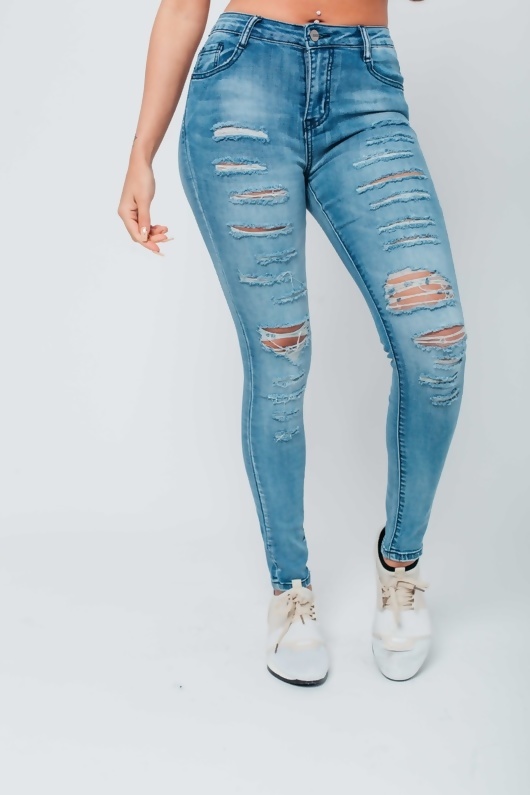 Arianna Ajtar Washed Denim Ripped Skinny Jeans